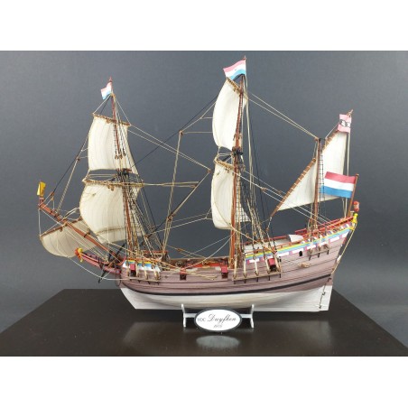 Cardboard model sailing ship - Kartonmodell Segelschiff VOC "Duyfken"
